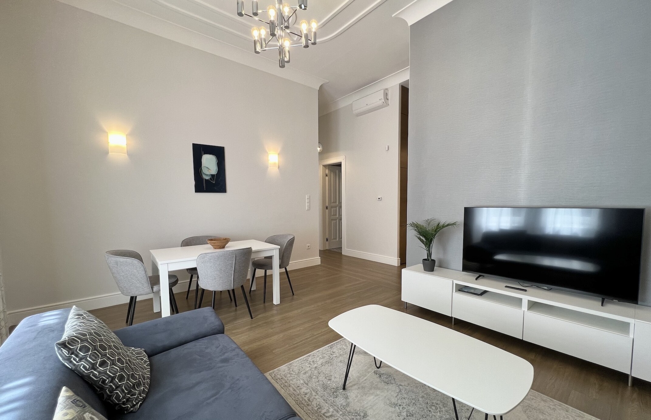 Luxury, renovated three-bedroom apartment for long term rent in ...